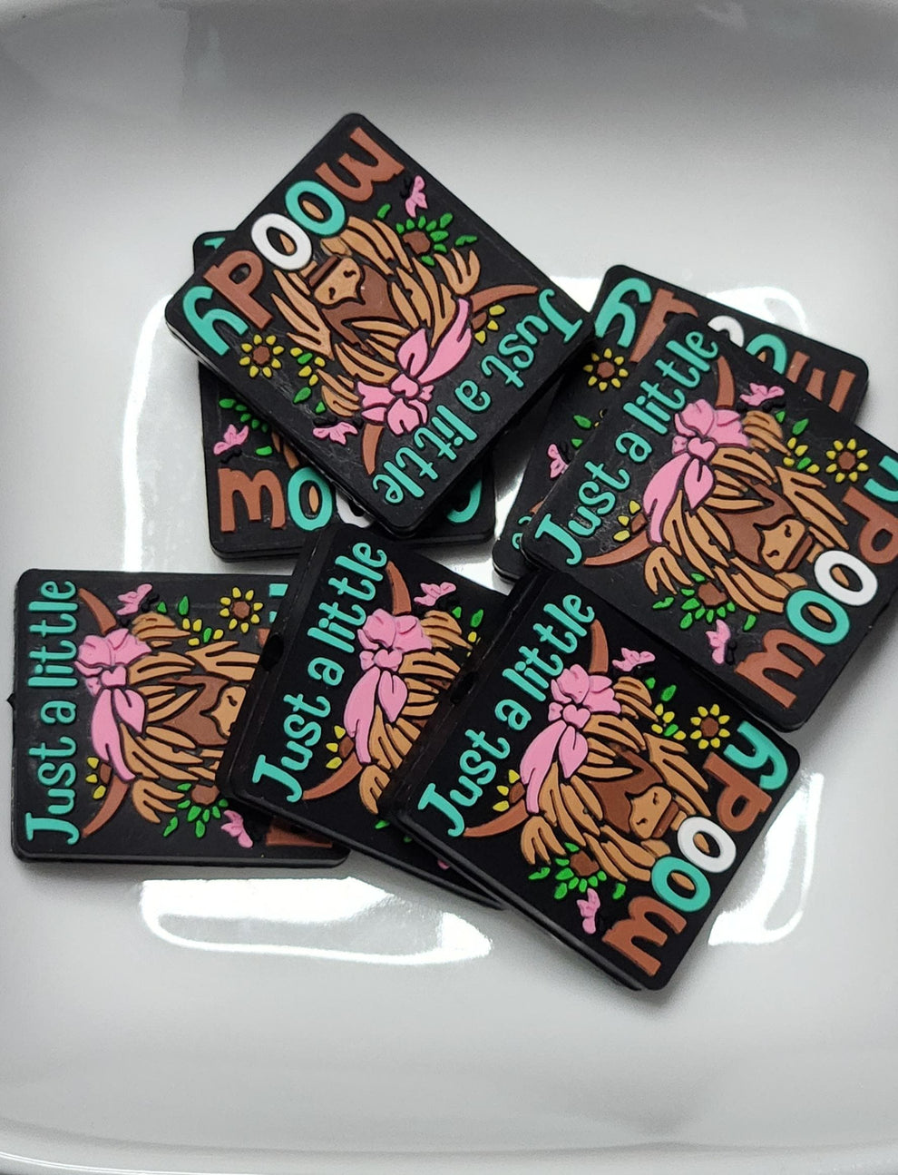 Moody Highland Cow Themed Silicone focal bead – Barkers Creative Designs